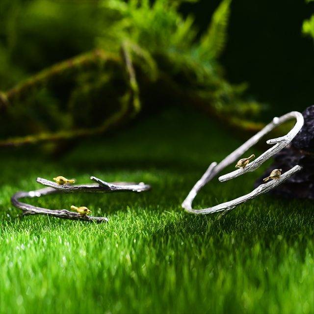 WHISPERING BIRDS BRACELET - Dewdrops & Vines