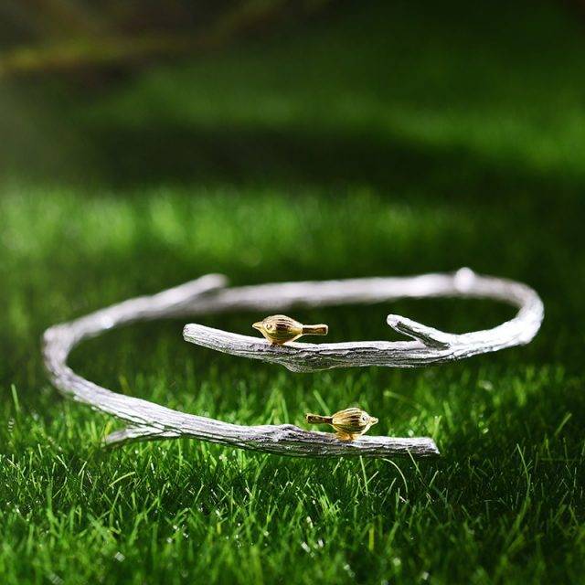 WHISPERING BIRDS BRACELET - Dewdrops & Vines